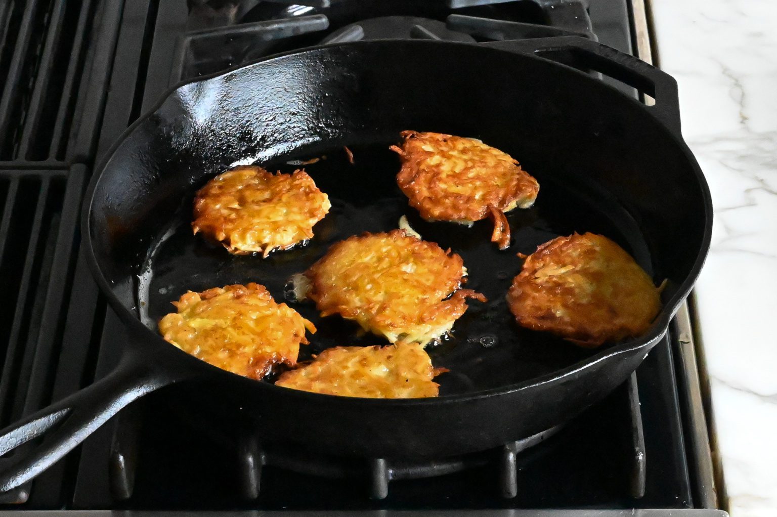 Crispy Latkes Recipe – Traditional for Hanukkah