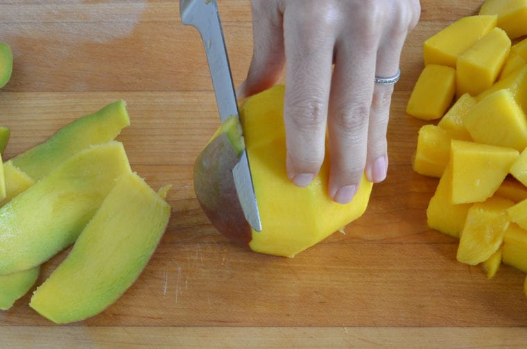 How To Cut A Mango the Safe and Easy Way
