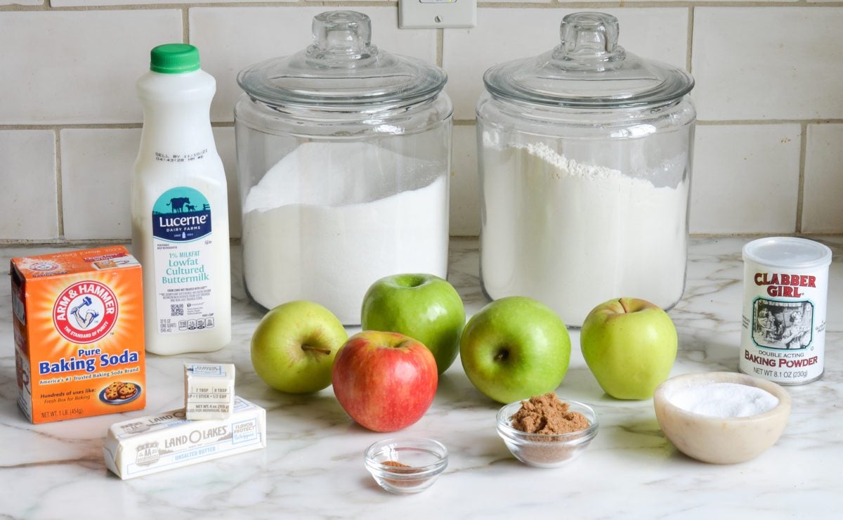 Easy Apple Cobbler Recipe with Biscuit Topping