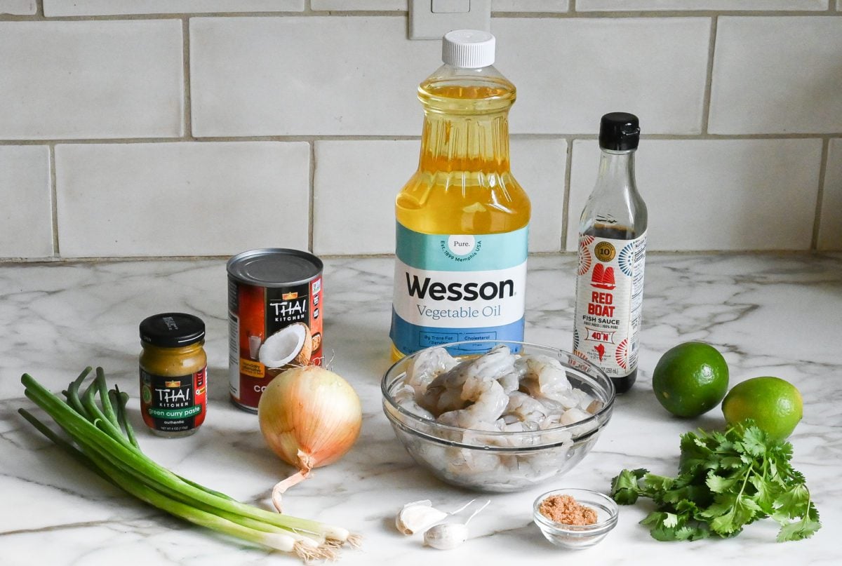 Curry de crevettes thaïlandaises faciles (prêt en 25 minutes) - King Tacos