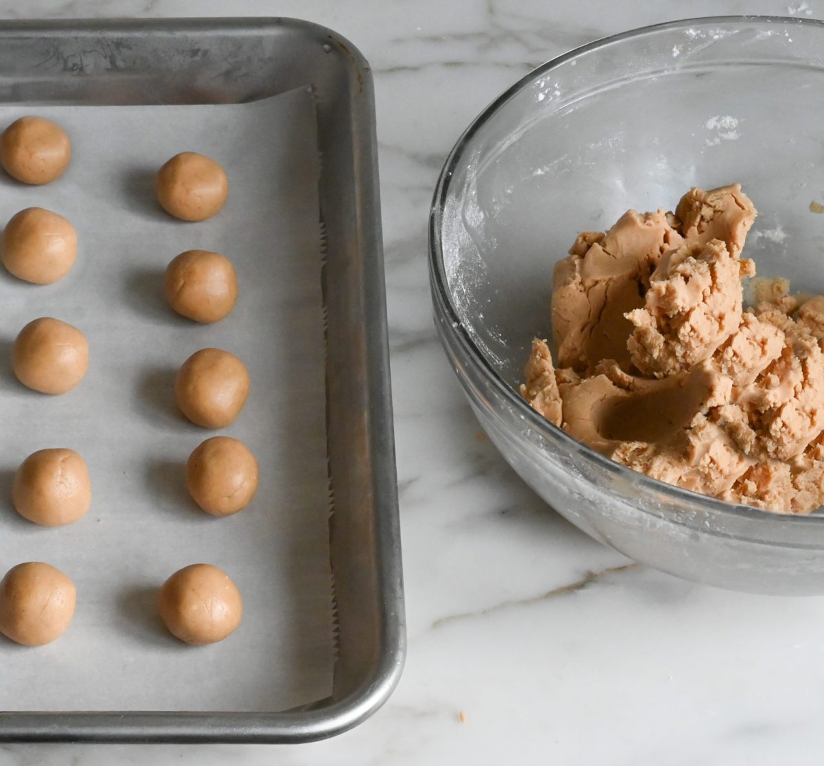 Easy Buckeyes Recipe: No-Bake Peanut Butter & Chocolate Treats