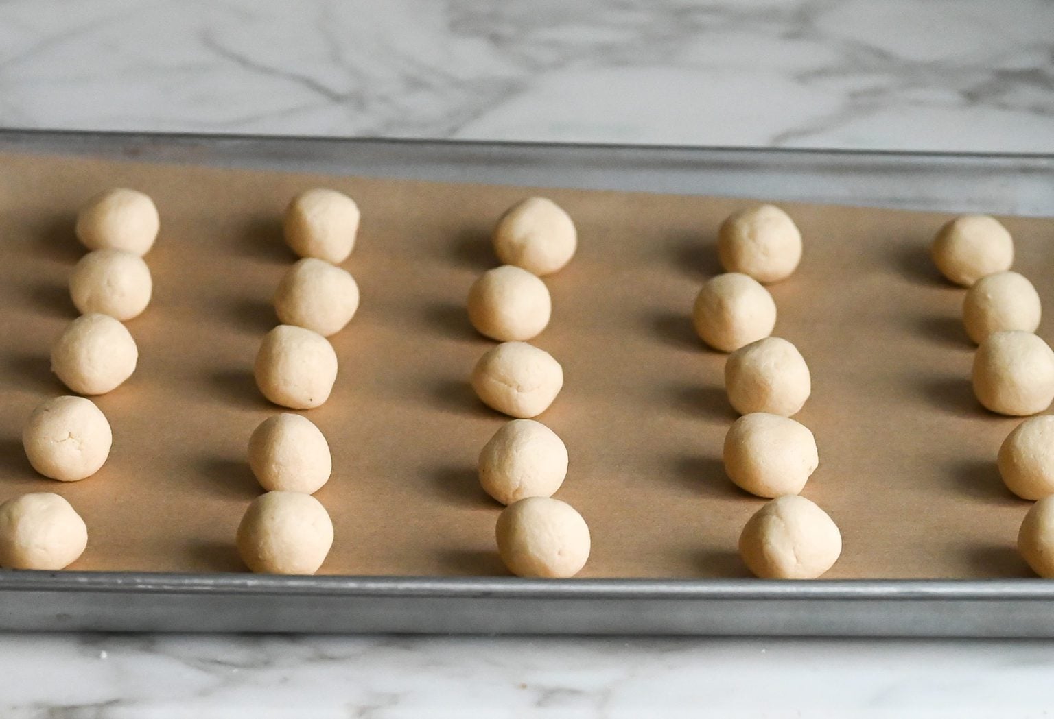 Snowball Cookies Recipe (An Easy Holiday Favorite)