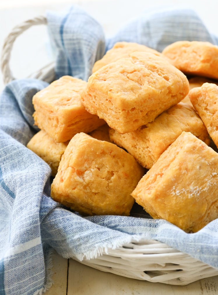 Easy Drop Biscuits – Fluffy, Buttery & Ready in Minutes