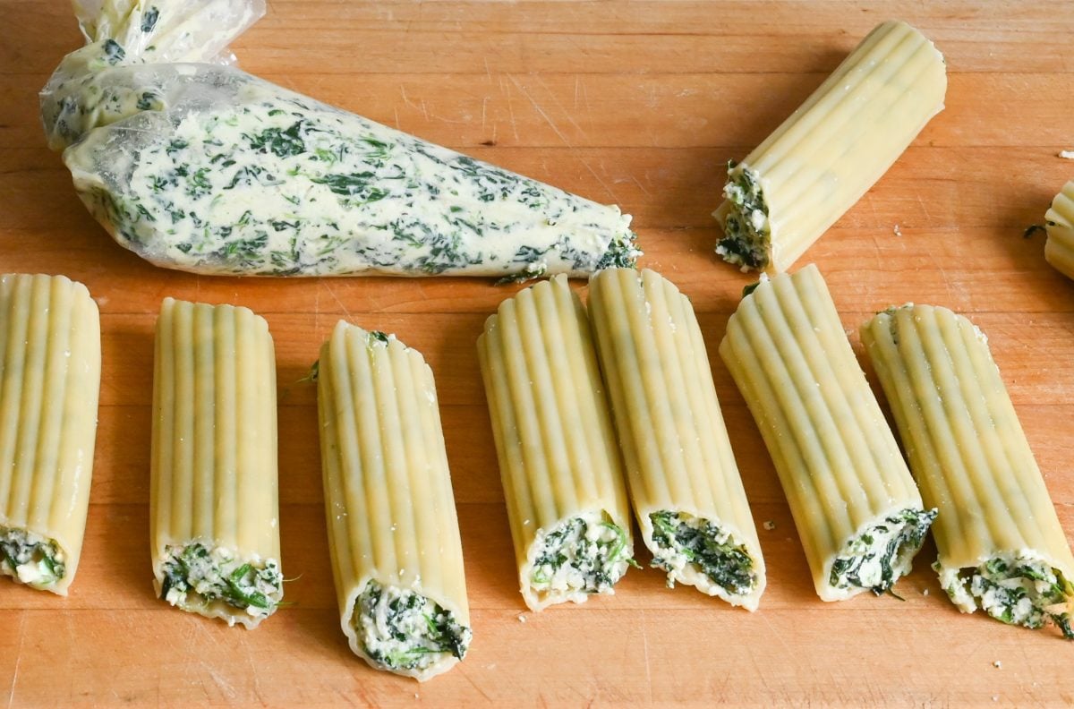 Classic Manicotti Recipe - with Spinach & Cheese