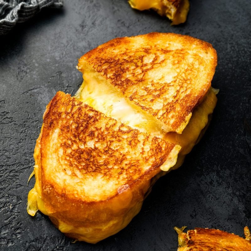 Best Grilled Cheese Sandwich – Crispy, Buttery and Melty