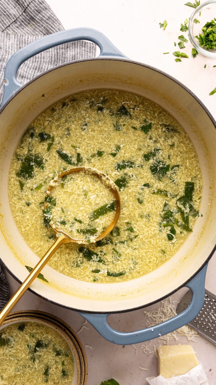 Easy Stracciatella Soup (Italian Egg Drop Soup)