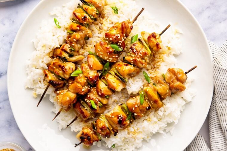 Yakitori Recipe (Japanese Chicken Skewers with Tare Sauce)